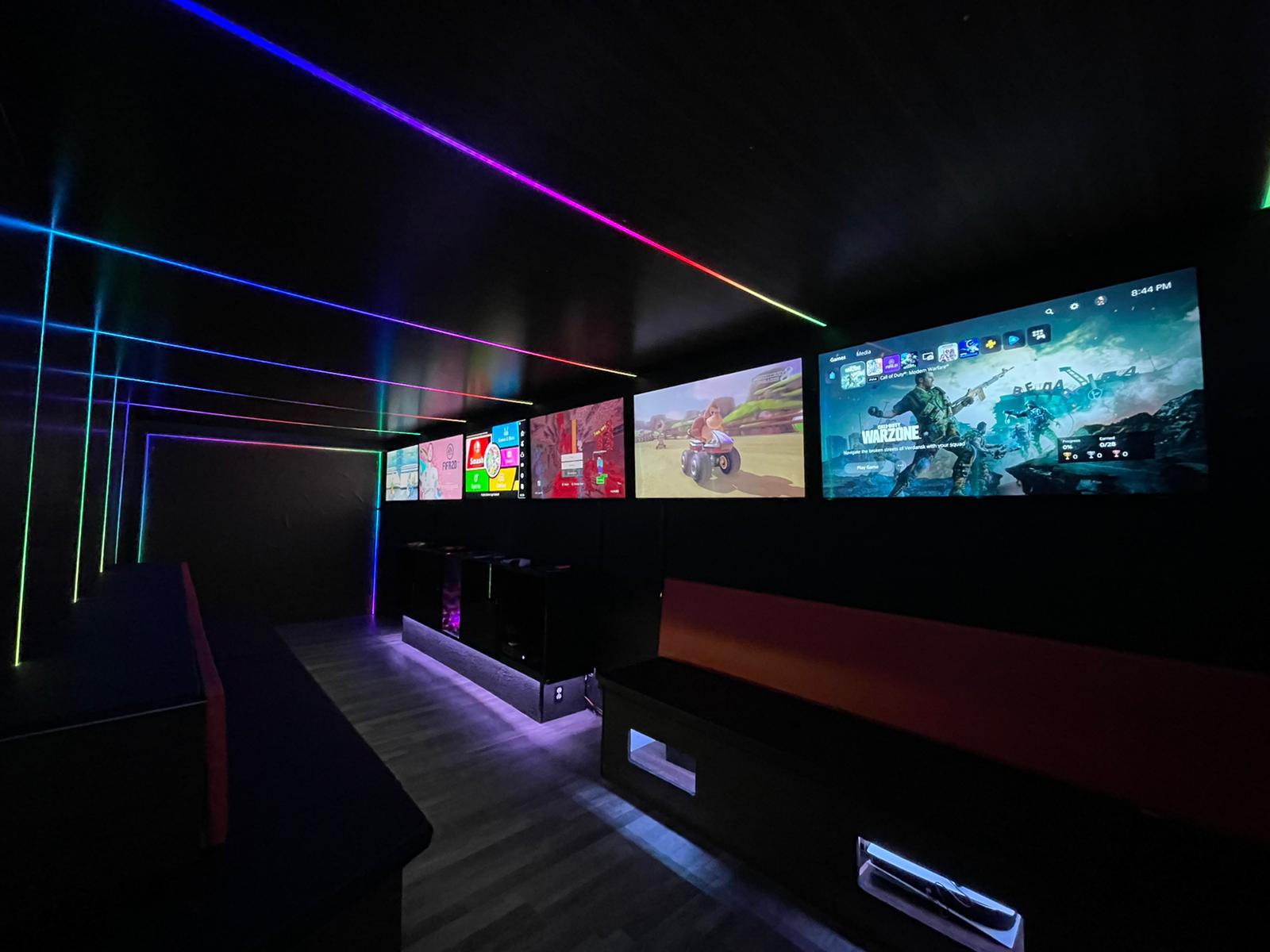 THE GAMING TRAILER - Arcade On Wheels